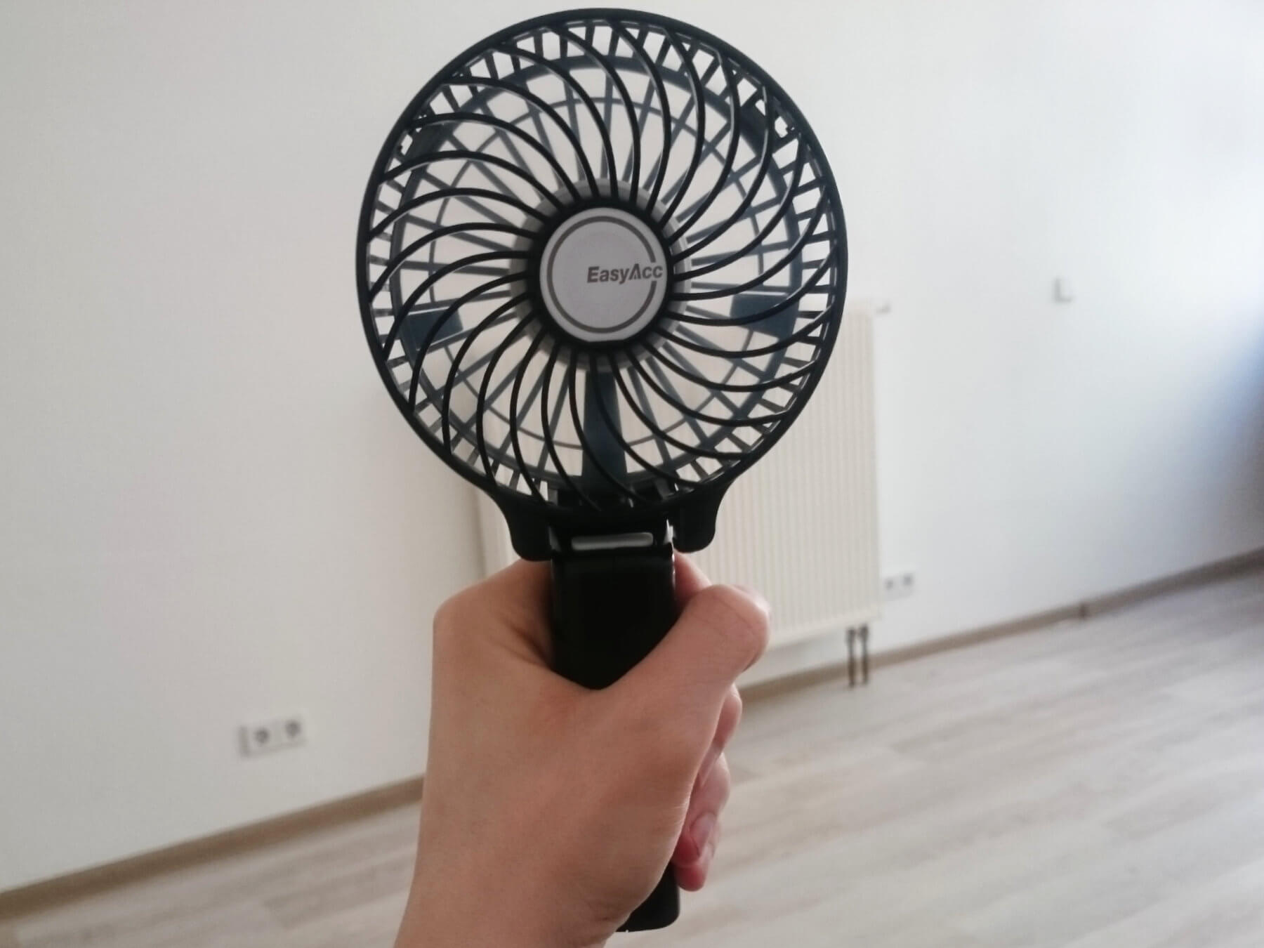 EasyAcc USB-Ventilator „Spiral Wind“ (+ Handventilator) im Test